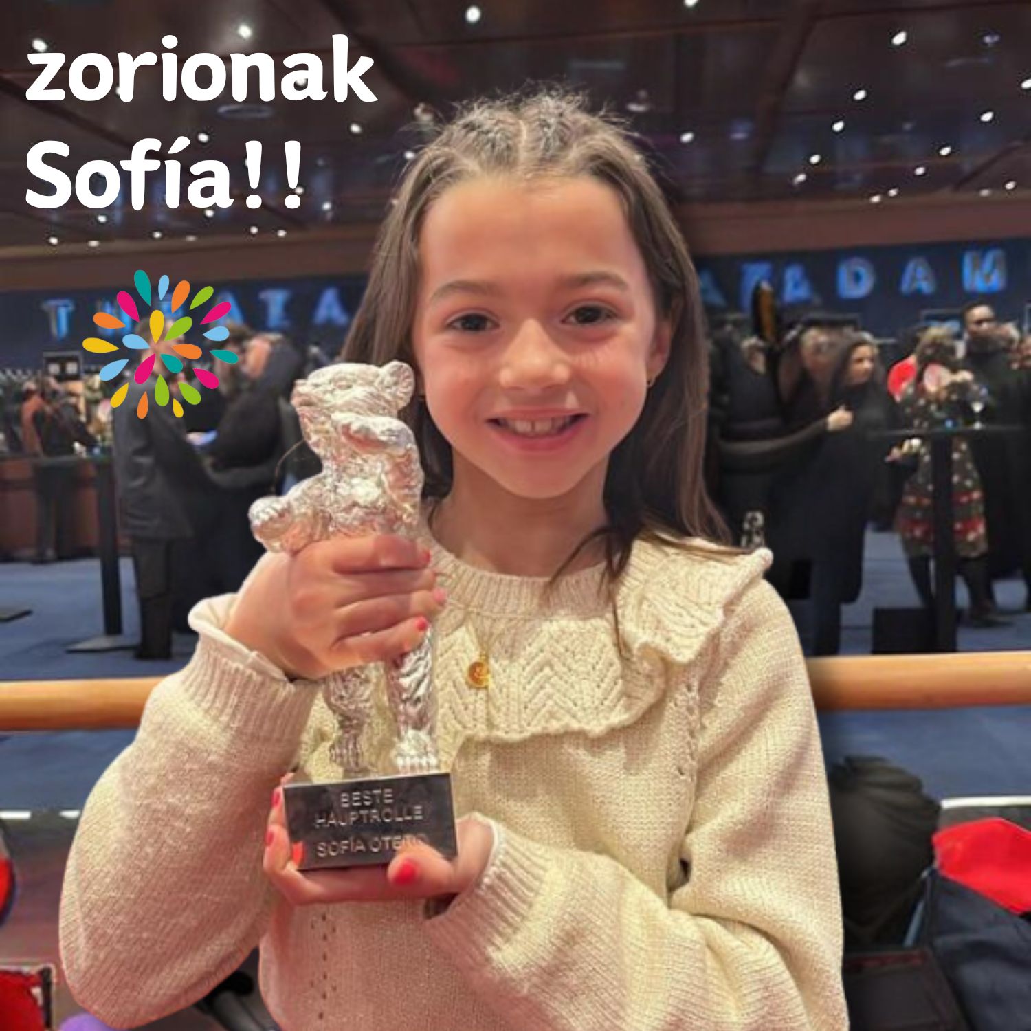 Felicitación de la Asociación Naizen a Sofia Otero y a todo el equipo de "20.000 especies de abejas"